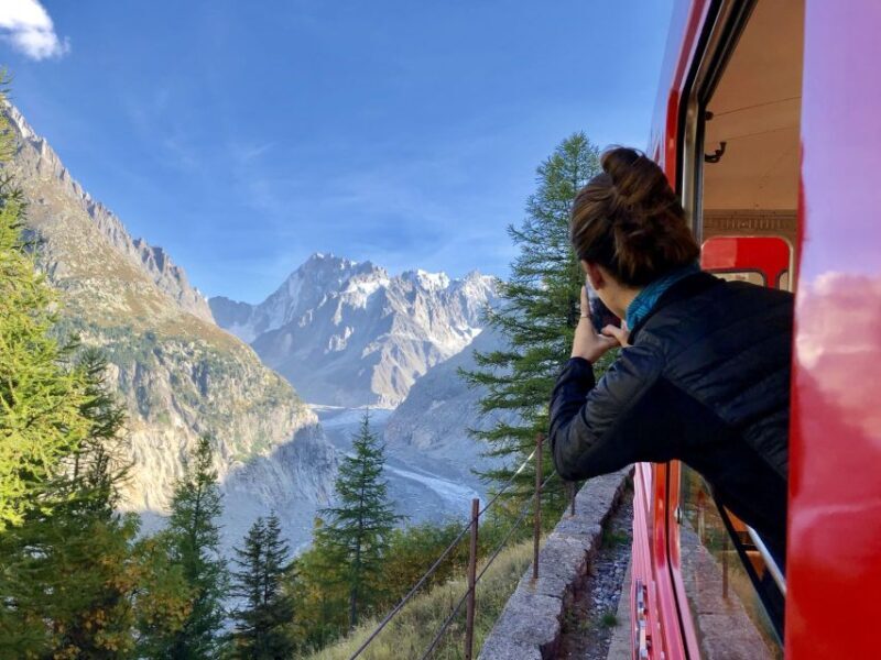 Private Guided Visit of Mer de Glace - Analyzing the Value