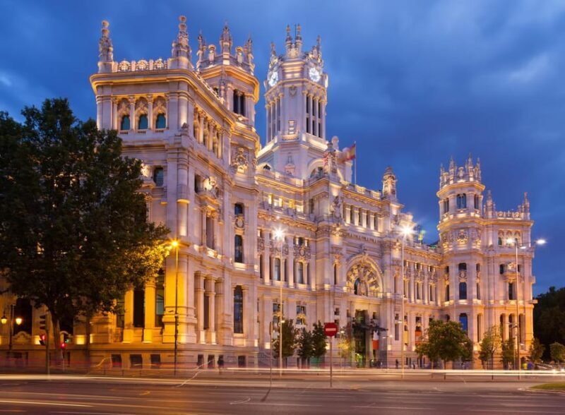 Private Guided Walking Tour in Madrid - What to Expect from the Tour