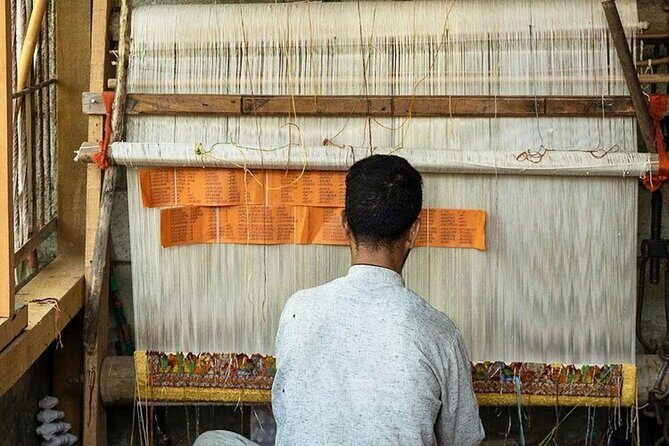 Private Half-Day Guided Shopping Tour with Transfer in Delhi - The Practical Aspects of the Tour