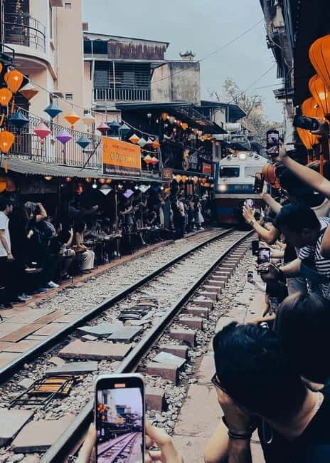 Private Half-Day Hanoi City Tour with Cyclo and Train street - Discovering Hanoi: A Practical Guide to the Half-Day City Tour with Cyclo and Train Street