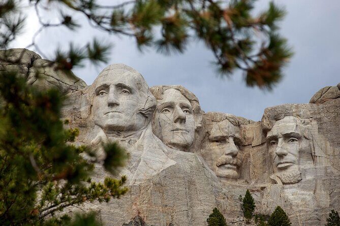 Private Half Day Mt Rushmore & Black Hills Tour - Exploring the Highlights in Detail
