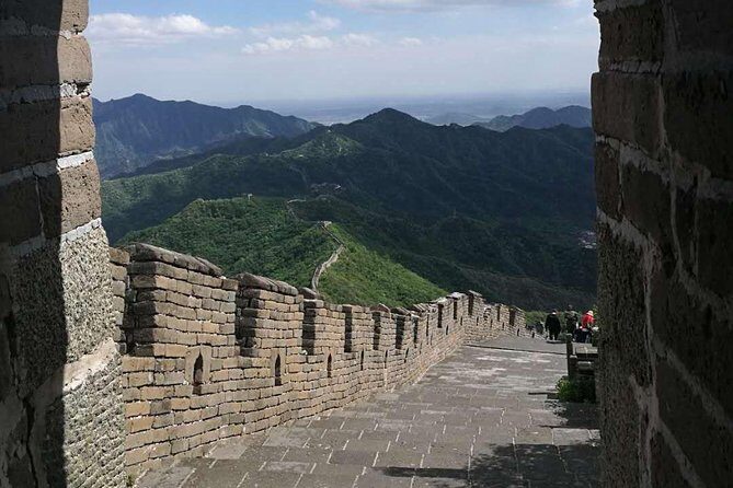 Private Half-Day Mutianyu Great Wall Tour including Round Way Cable Car or Toboggan - In-Depth Exploration of the Tour