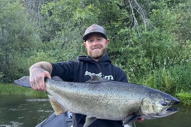 Private Half-Day Oregon Salmon, Steelhead, and Trout Fishing Trip - A Full Look at the Experience