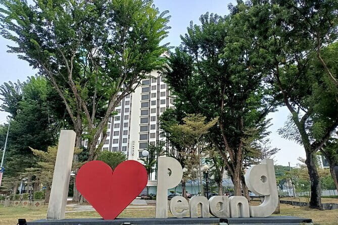 Private Half-Day Penang Hill and Kek Lok Si Temple Tour - Frequently Asked Questions