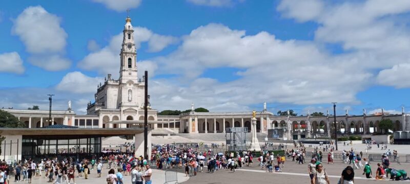 Private half-day tour of Fatima and the shepherds' village - Comfortable Return to Lisbon