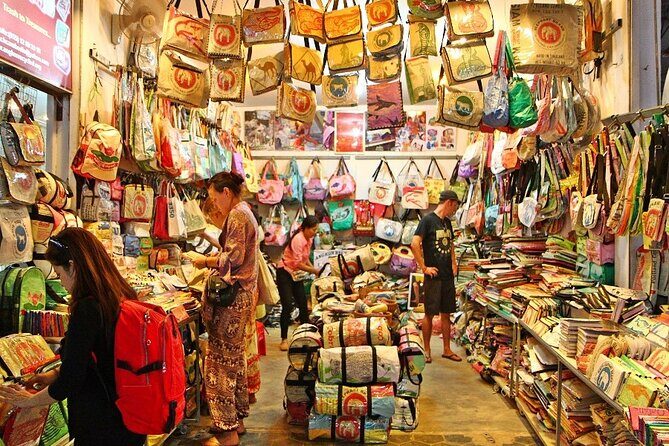 Private Half-Day Tour of Phnom Penh's Traditional Markets - The Sum Up