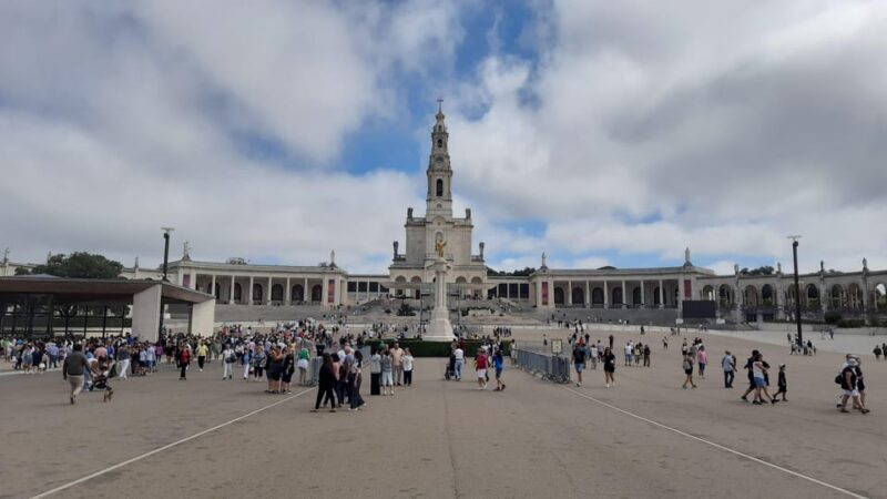 Private Half-Day Tour to Fátima & Aljustrel from Lisbon (6h) - Key Points