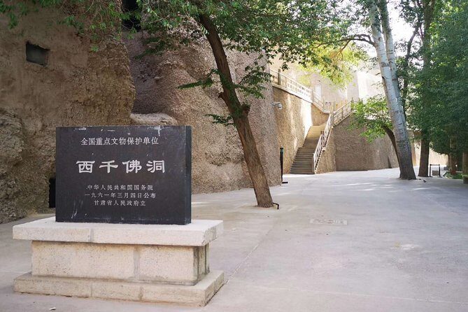 Private Half Day Tour Western Thousand Buddha Grottoes - Key Points