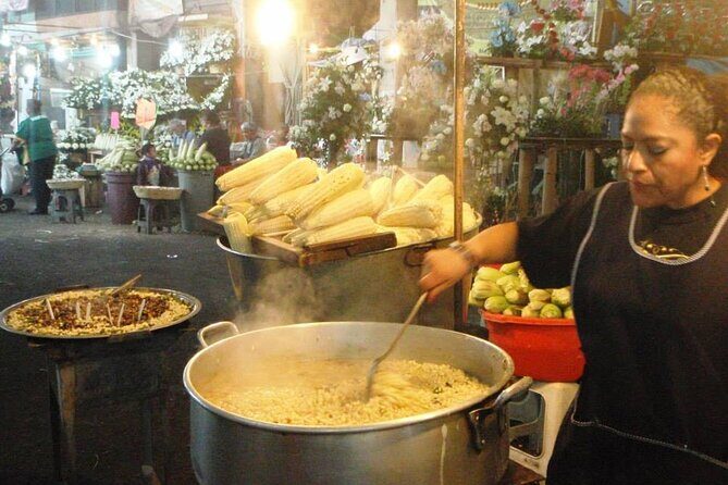 Private Half-Day Traditional Markets Street Food Tour in Mexico City - Who Should Consider This Tour?