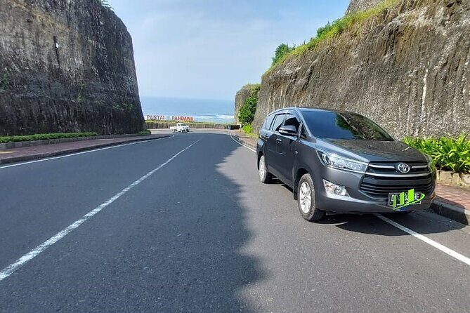 Private Half-Day Uluwatu Beach and Temple Tour - Key Points