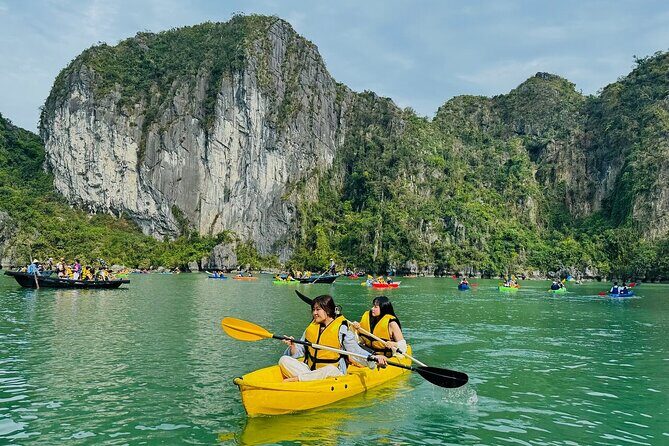 Private Halong Bay Day Tour: Transfer, Lunch, Guide, Entrance Fee - FAQ