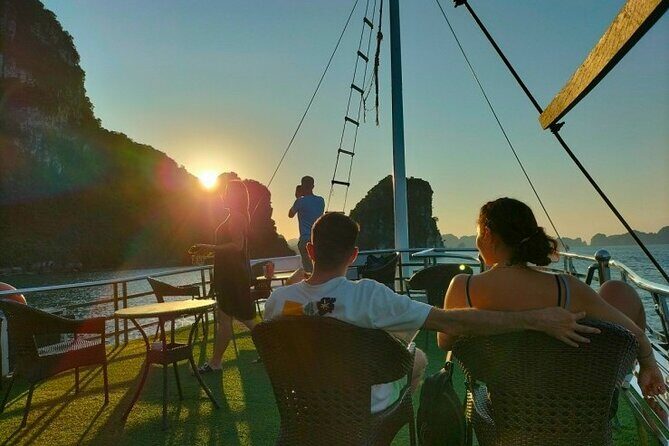 Private Halong Bay Tour With Lunch, Cave, Kayaking, Swimming - Highway Transfer - Value for Money