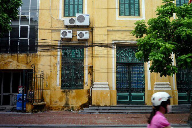 Private Hanoi Half-Day Tour: Train Street and Must Visit Places - FAQs