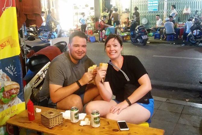 Private Hanoi Street Food Walking Tour With Real Foodie - Key Points