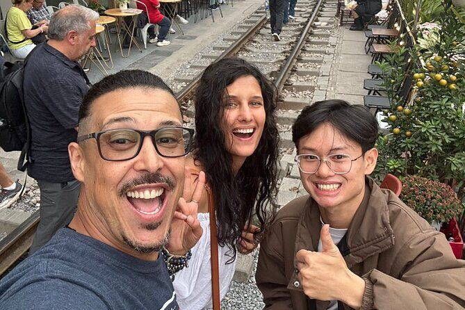 Private Hanoi Walking Street Food and Train Street Trip - Key Points
