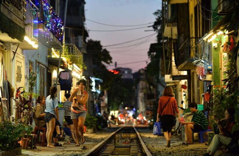 Private Hanoi Walking Tour with visit Train Street - The Sum Up: Who Should Sign Up?