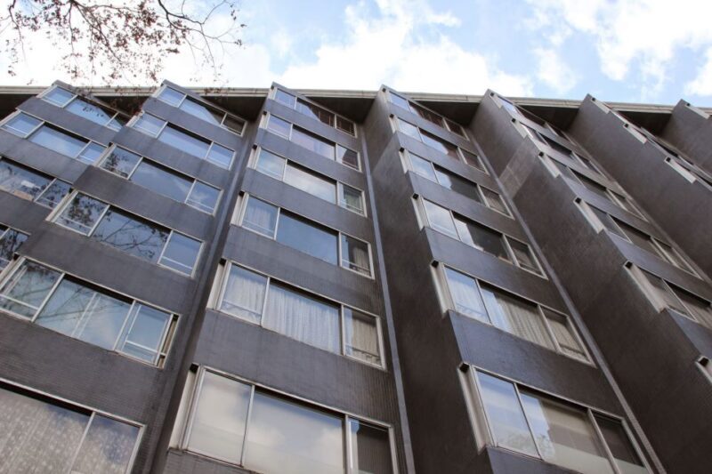 Private Harajuku Omotesando Architecture Tour - Exploring the Architectural Gems of Omotesando