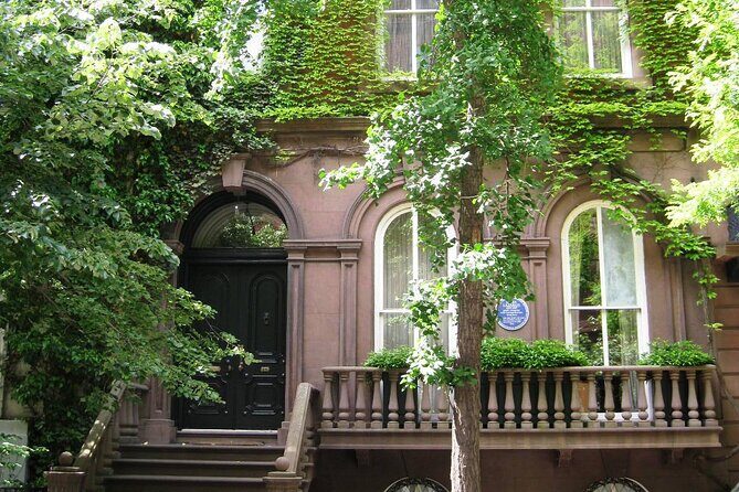 Private Haunted and Historic Audio Tour in Greenwich Village - Practical Details & Tips