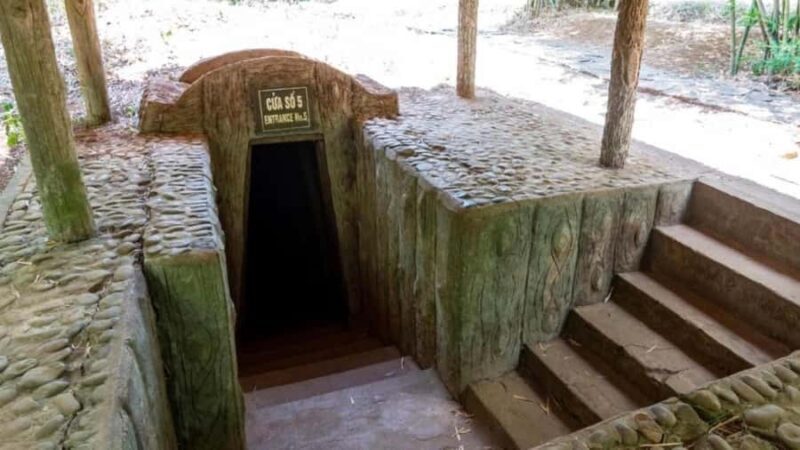 Private HCMC & Cu Chi Tunnels Full/Half-day - Key Points