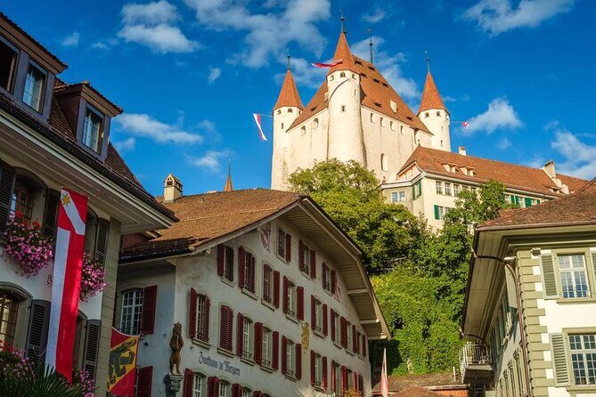 Private helicopter flight to Stockhorn mountain, with view to the Swiss Alps - Key Points