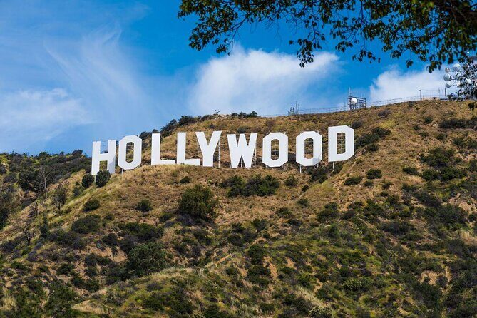 Private Helicopter Ride to Hollywood Sign - Introduction: Soaring Over Hollywood – Is It Worth It?