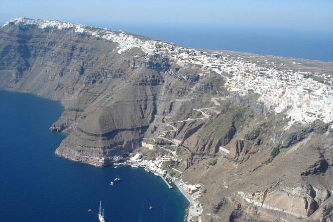 Private Helicopter Tour Santorini 20 minutes - up to 4 passengers - Is This Tour Worth the Price?