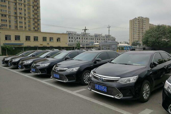 Private high-end made-to-measure airport pick up & drop off VIP service - Key Points