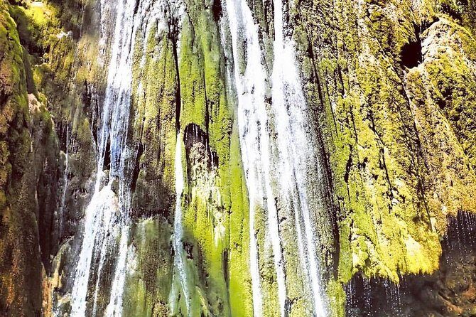 Private Hiking to Salto el Limon with a Local expert Guide from Samana - FAQ