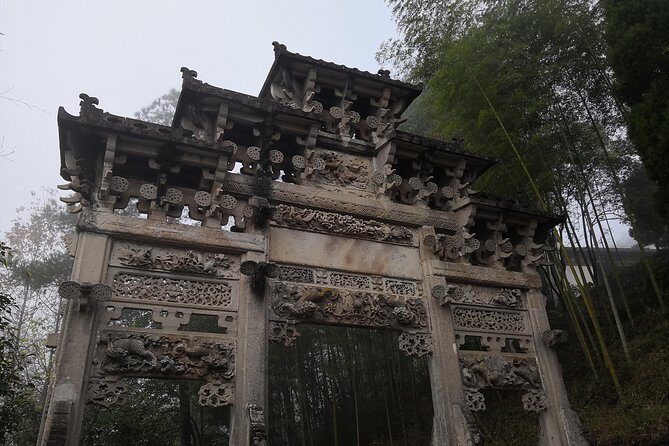 Private Hiking Tour along Xihong Ancient Trail in Huangshan City & Mt. Qiyun - Key Points