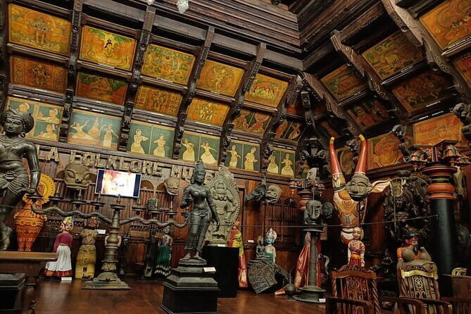 Private Hiking Tour from Cochin with Overnight Stay at Munnar - Day 2: Mountain Hiking, Spice Plantations, and Return to Kochi