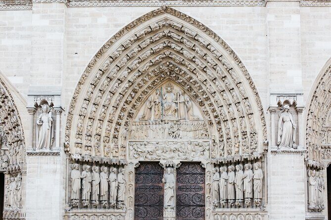 Private Historical Tour of Notre Dame - Key Points
