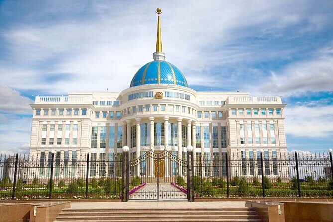 Private History Tour in the City of Kazakhstan - Key Points