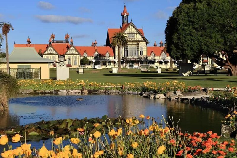 Private Hobbiton & BlueSprings & Redwood forest fromAuckland - Authentic Experiences & Real Guest Perspectives