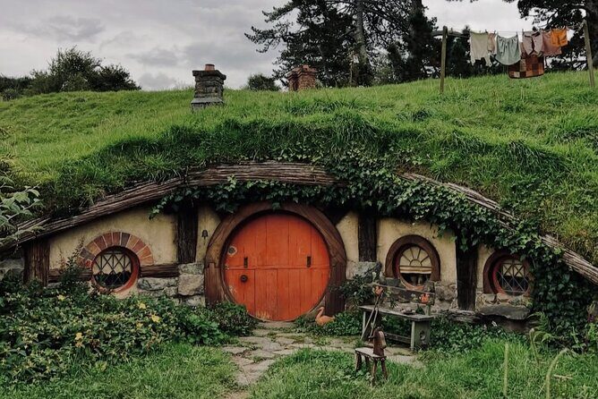 Private Hobbiton Movie Set and Rotorua Day Trip from Auckland - Who Will Love This Tour?