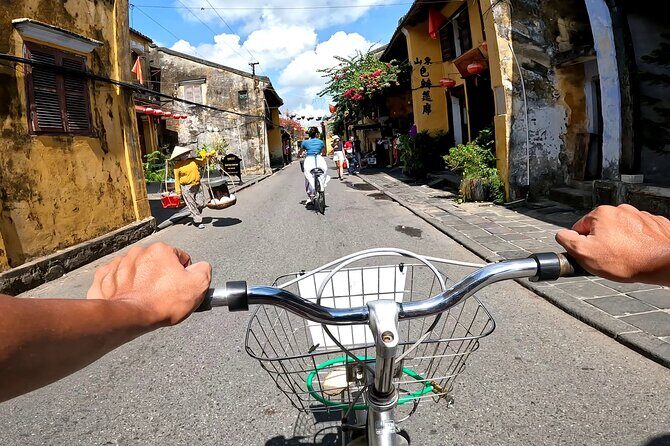 Private Hoi An Bike, Thu Bon River Cruise & Dinner Experience - Authenticity and Customer Feedback