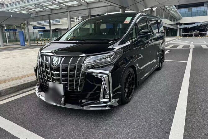 Private Hong Kong Full Day Car Charter Explore City at your Pace - An In-Depth Look at the Private Car Charter Experience