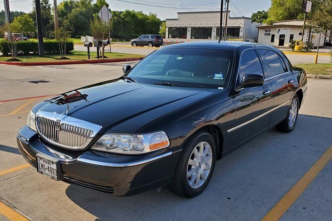 Private Houston to Galveston Shuttle | Up to 14 Passengers - Who Should Consider This Service?