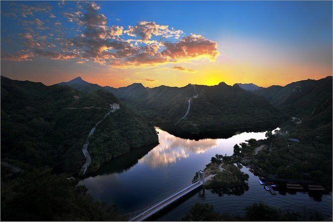 Private Huanghuacheng Great Wall with English Speaking Driver - Discovering the Unique Charm of Huanghuacheng
