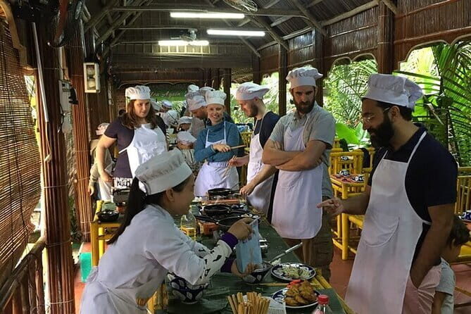 Private Hue Cooking Class at Thanh Toan Village Countryside - Key Points