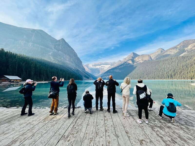 Private Icefields Parkway Tour w/ Lake Louise & Moraine Lake - FAQs