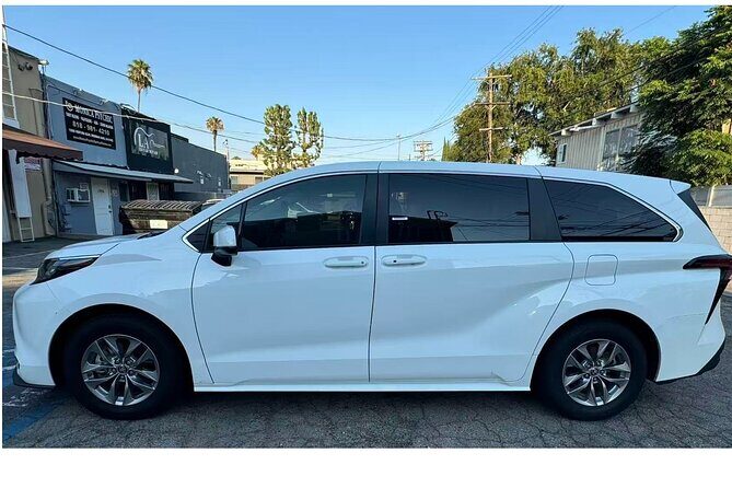 Private Intercity Transfer from and to Los Angeles - Key Points