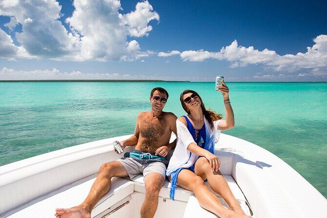 Private Isla Saona Boat Tour  Snorkeling Premium Drinks & Buffet - Food and Drinks Onboard