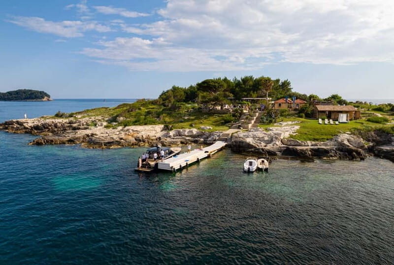 Private Island Escape: A Sunset Painting & Wine Experience - Why It’s Worth Considering