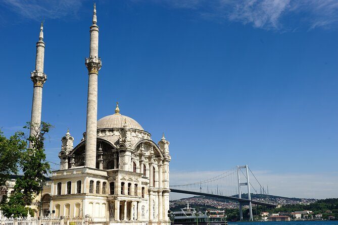 Private Istanbul Combo Tour - Classic Old City and Bosphorus Cruise - Exploring Istanbul Through a Private Combo Tour: Old City and Bosphorus Cruise