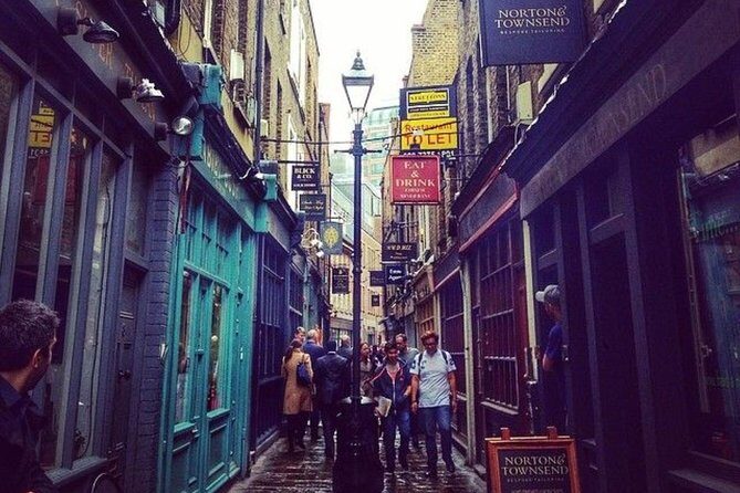 PRIVATE Jack the Ripper Ghost Walking Tour in London - Who Should Consider This Tour?