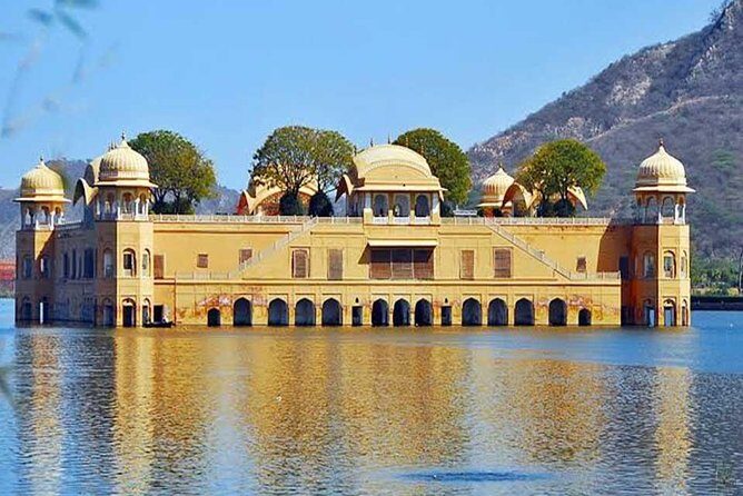 Private Jaipur Day Tour with Driver and Guide- All Inclusive - FAQs