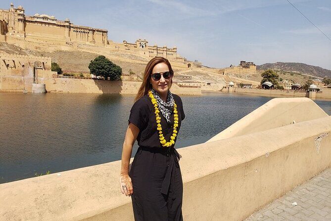 Private Jaipur Half Day Tour with Amer Fort and Stepwell - FAQ