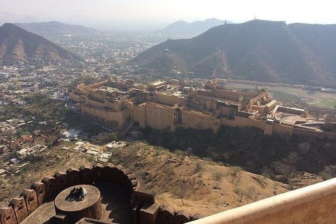 Private Jaipur Tour With Amber Fort From Delhi By Luxury Car - Frequently Asked Questions