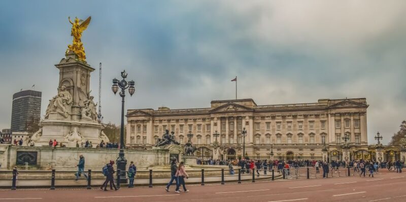 Private James Bond Fictional & Film Spy Tour of London - Authentic Experiences and Insights from Reviews