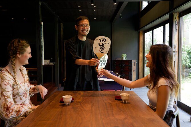 Private Japanese Calligraphy Art Experience with a Calligrapher - Key Points